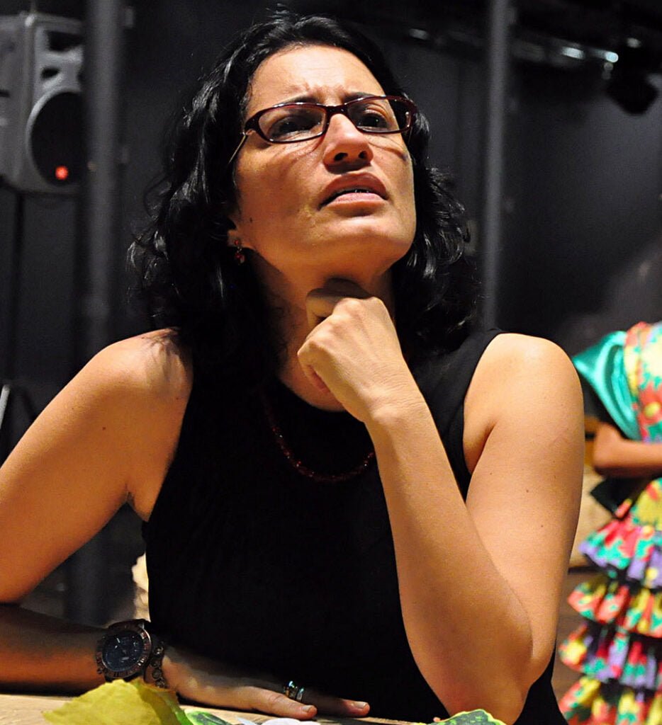 Débora Landim – Novos Novos